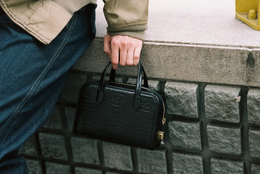 SAC LOQUET MINI CROCO BLACK – TOUT Y EST